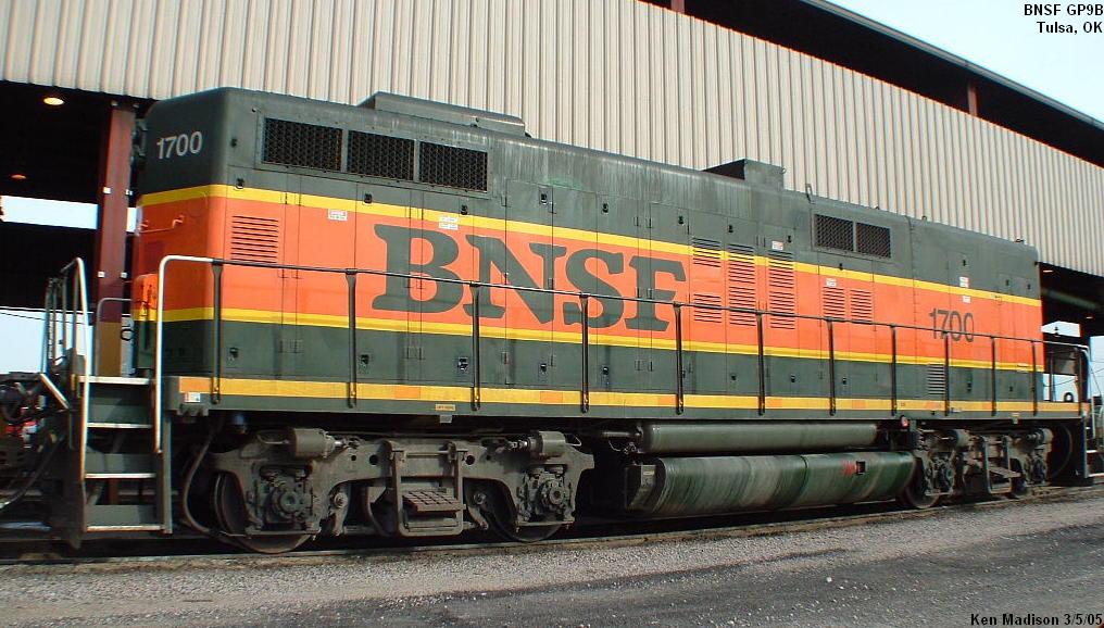 BNSF 1700